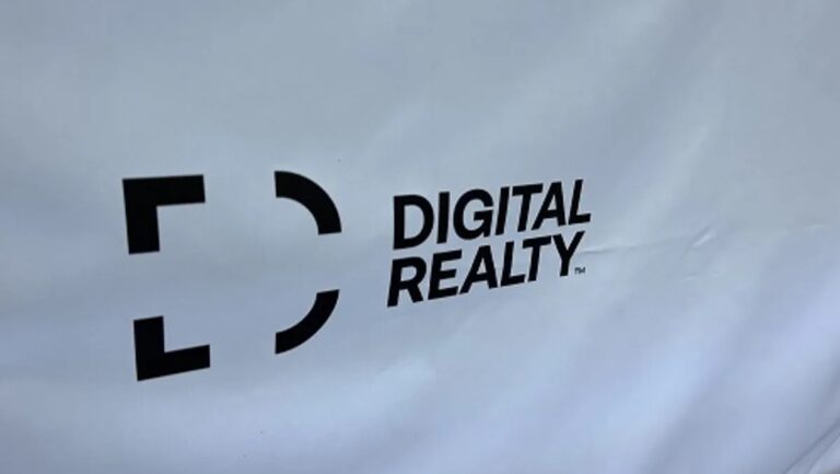 Digital Realty and Oracle Join Hands to Accelerate AI and Cloud ...